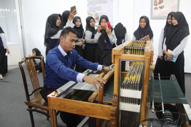SMK YAJ Depok